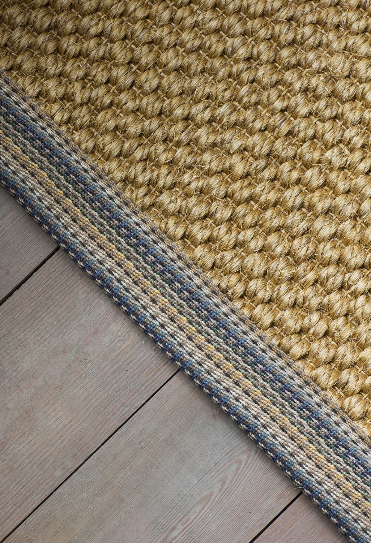 lifestyle_cmr_2555_Sisal_Bubbleweave_Gold_Bubble_single_border_6421 ...