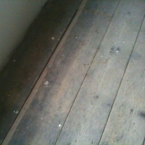 Solid Oak Planks Laid On An Unstable Living Room Floor | The Flooring Group